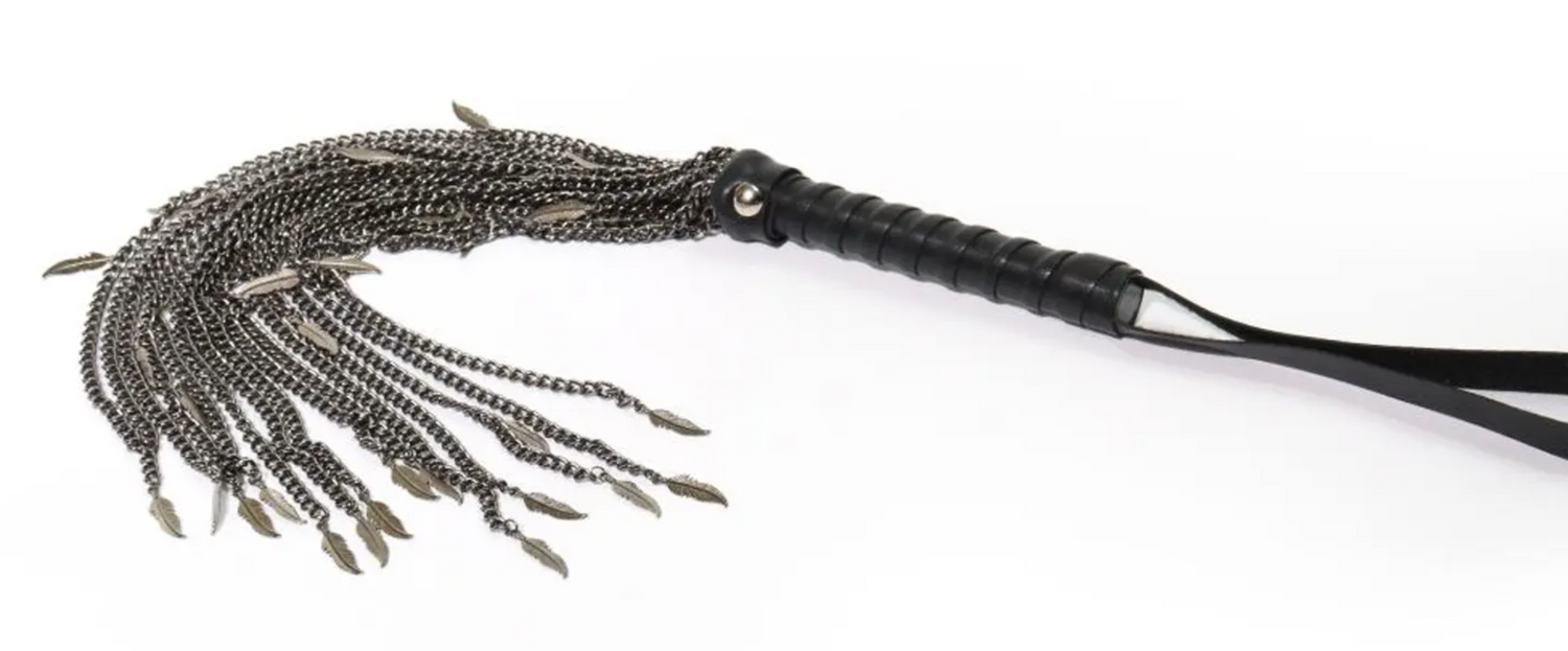 Floggers, whips, paddles: selection and use – how to choose the right ...